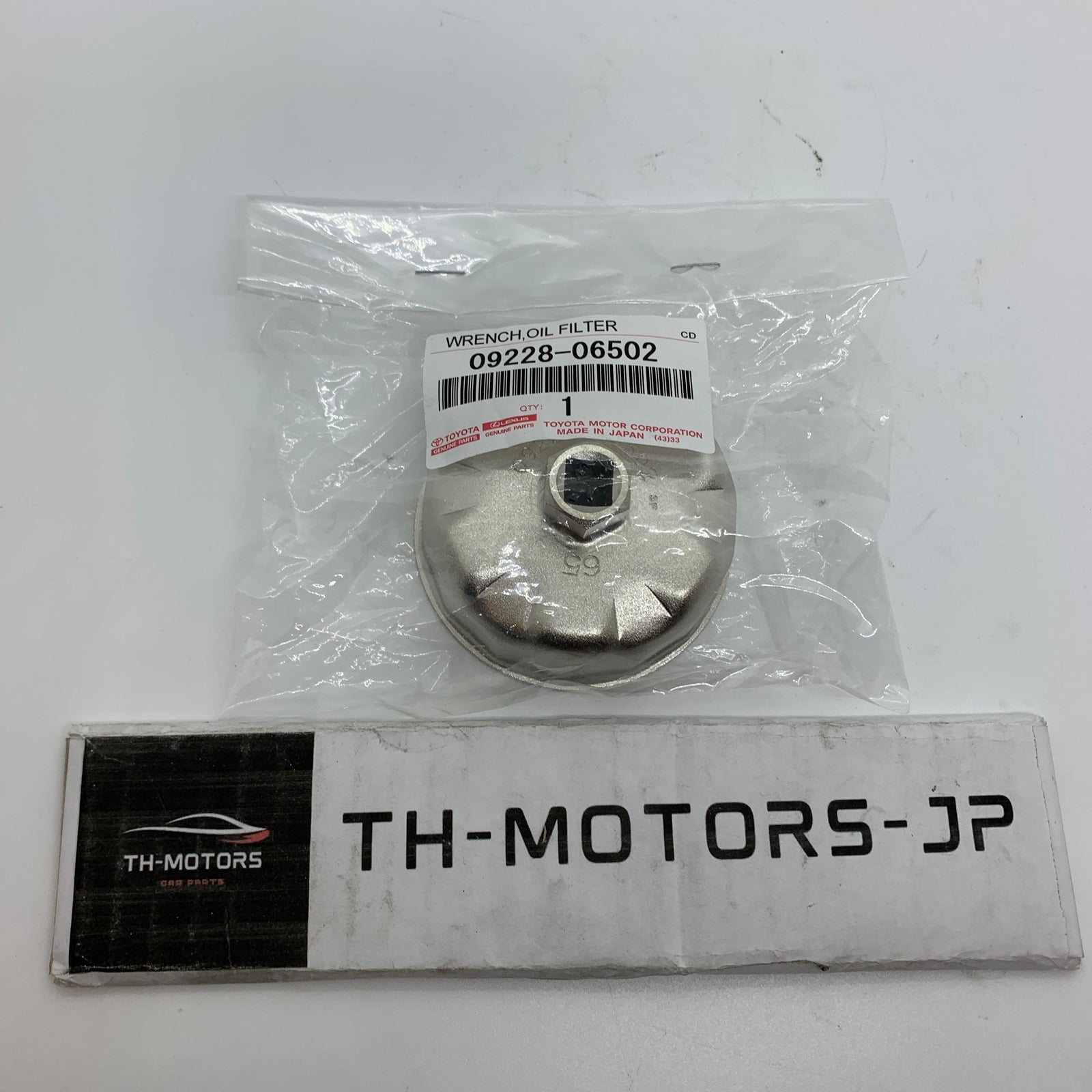 TOYOTA Genuine Land Cruiser VDJ200 Oil Filter Removal Tool Wrenc 09228